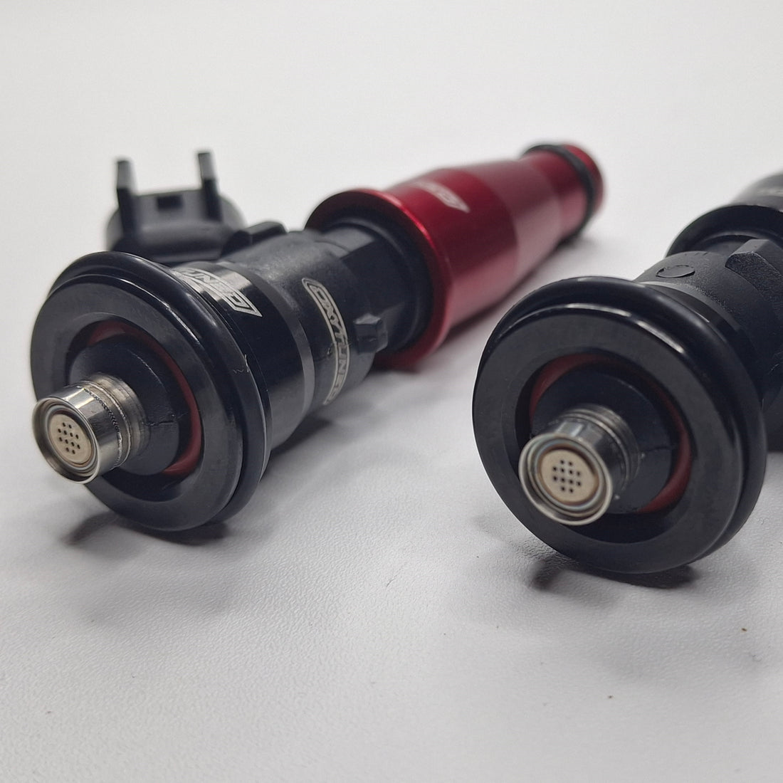 Billet Lower Fuel Injector Adapters – OxyTuned